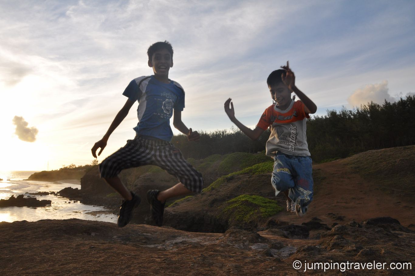 Team Jumping in Mauritius | Jumping Traveler