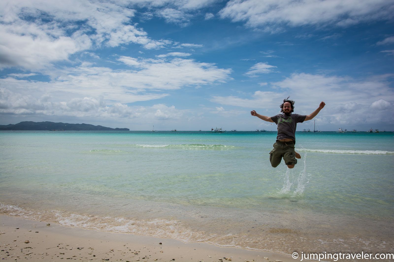 Jumping in Philippines | Jumping Traveler